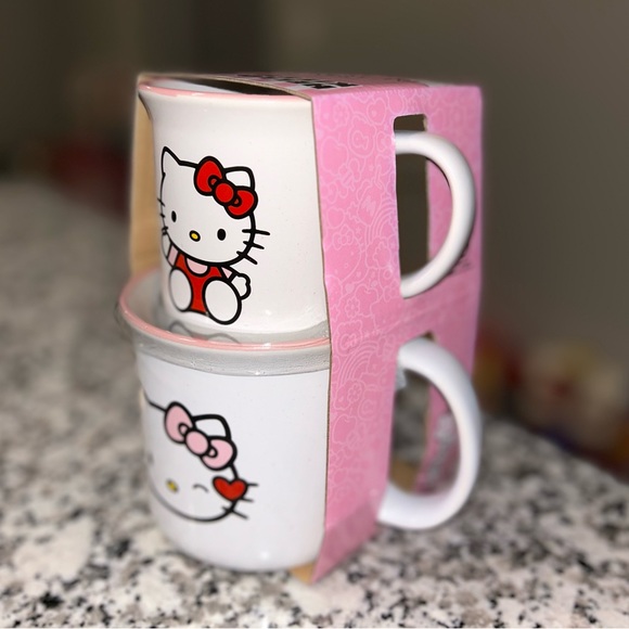 Hello Kitty | Dining | Hello Kitty Mug Set | Poshmark